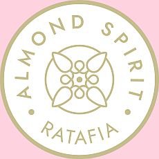 Soutěž o přírodní ovocné likéry s dotekem mandlí Ratafia Almond Spirit ...