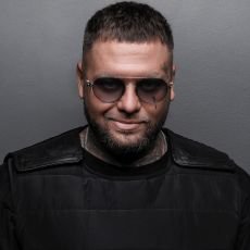 Třetím koučem show The Voice Česko Slovensko bude rapper Kali - Chytrá žena